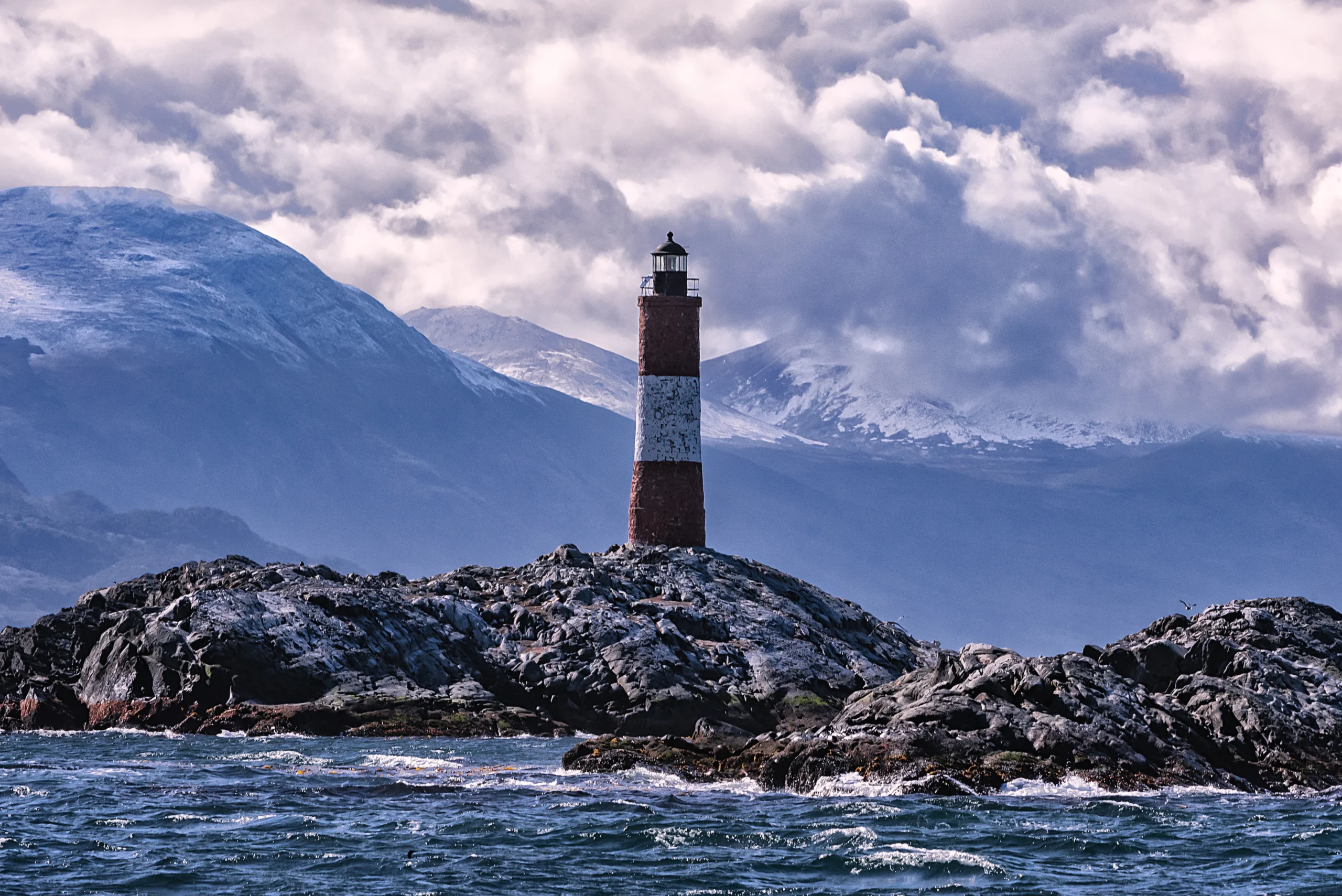 Canal de Beagle, Faro, Isla de Lobos - Ushuaia Tours